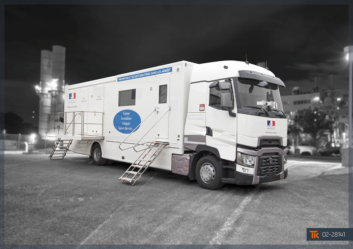 Prevention and road safety in the army | Toutenkamion Group
