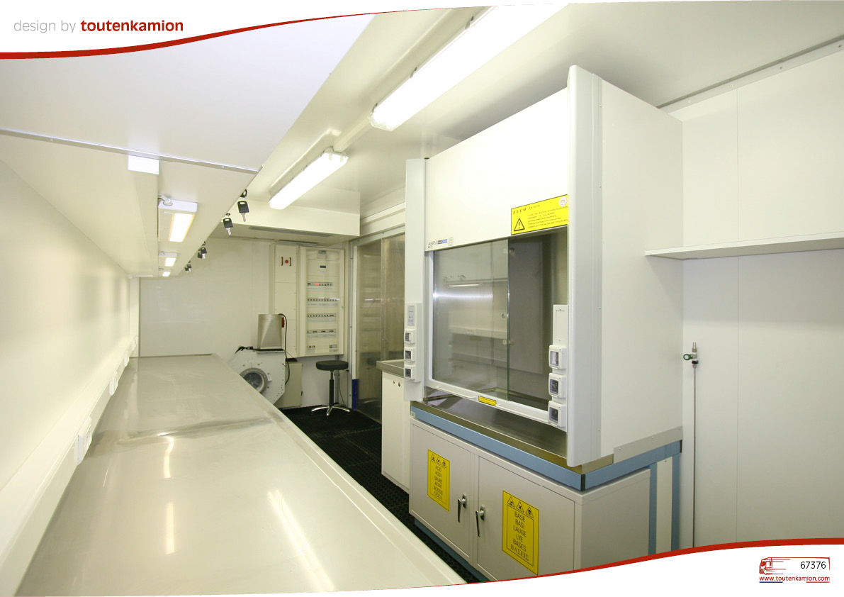 Unités mobiles laboratoire | Toutenkamion Group